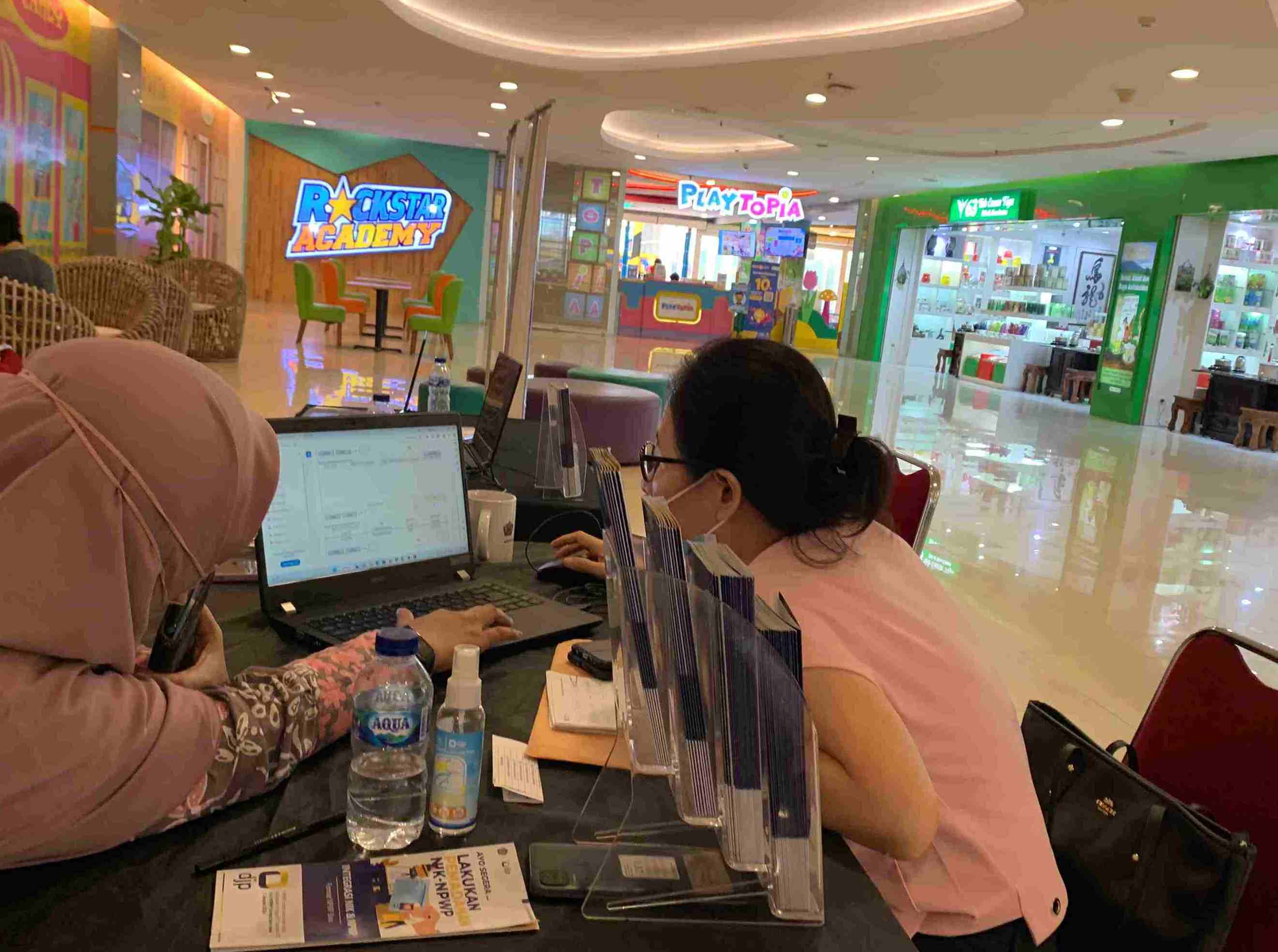 KPP Pluit Gelar Pojok Pajak di Mal Pluit Village | Direktorat Jenderal ...